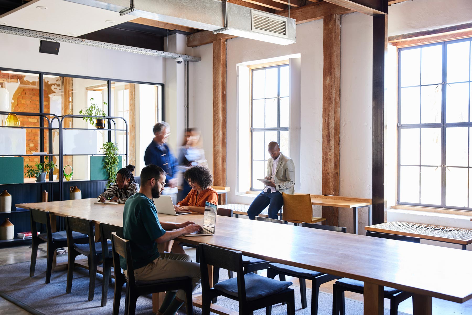 Coworking Spaces | Flexible Desk Rentals at Perfect Small Office